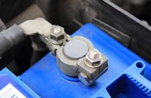 BATTERY TERMINAL TYPES AND APPLICATIONS | Federal Batteries | Leading ...